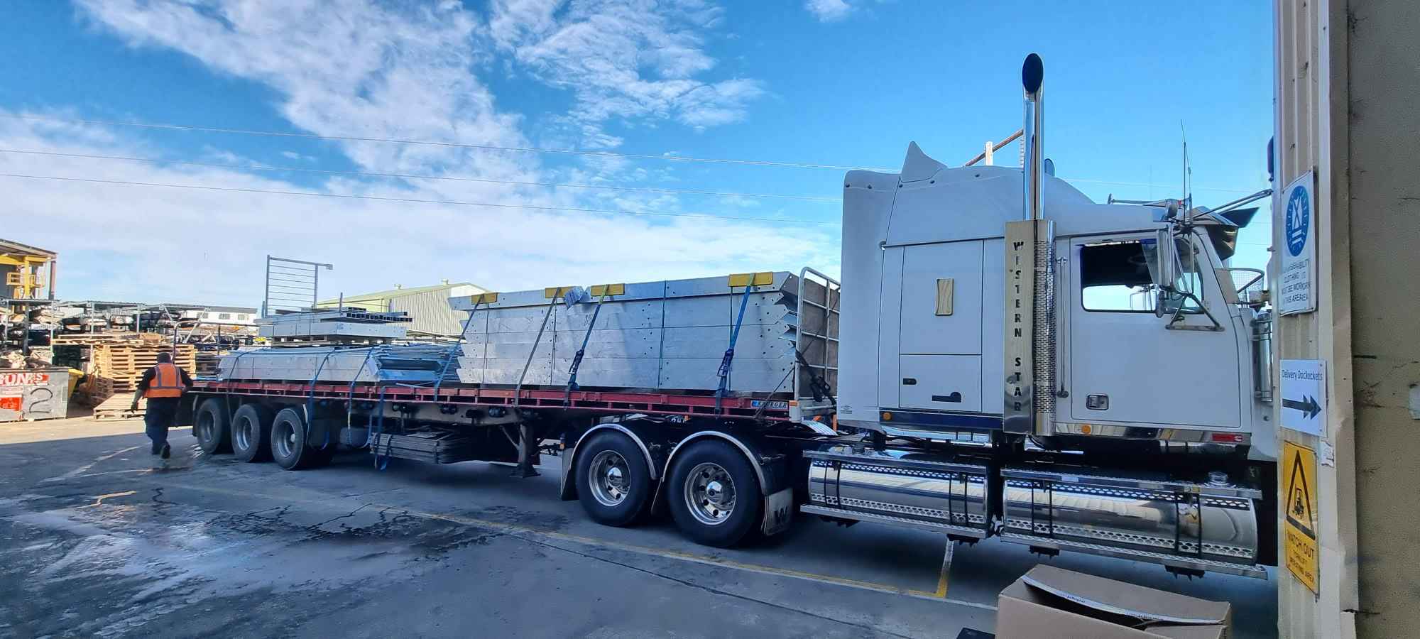 Steel Staircases For Industrial Factory Units - Advantage Industries